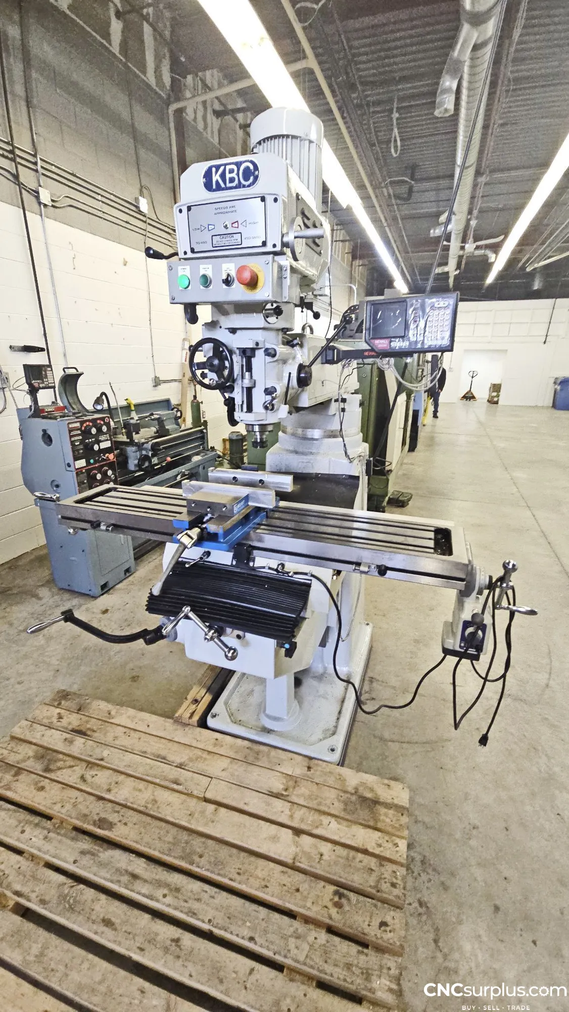 Used 2021 KBC TUM-40VS Vertical Mills 13760 | CNCsurplus