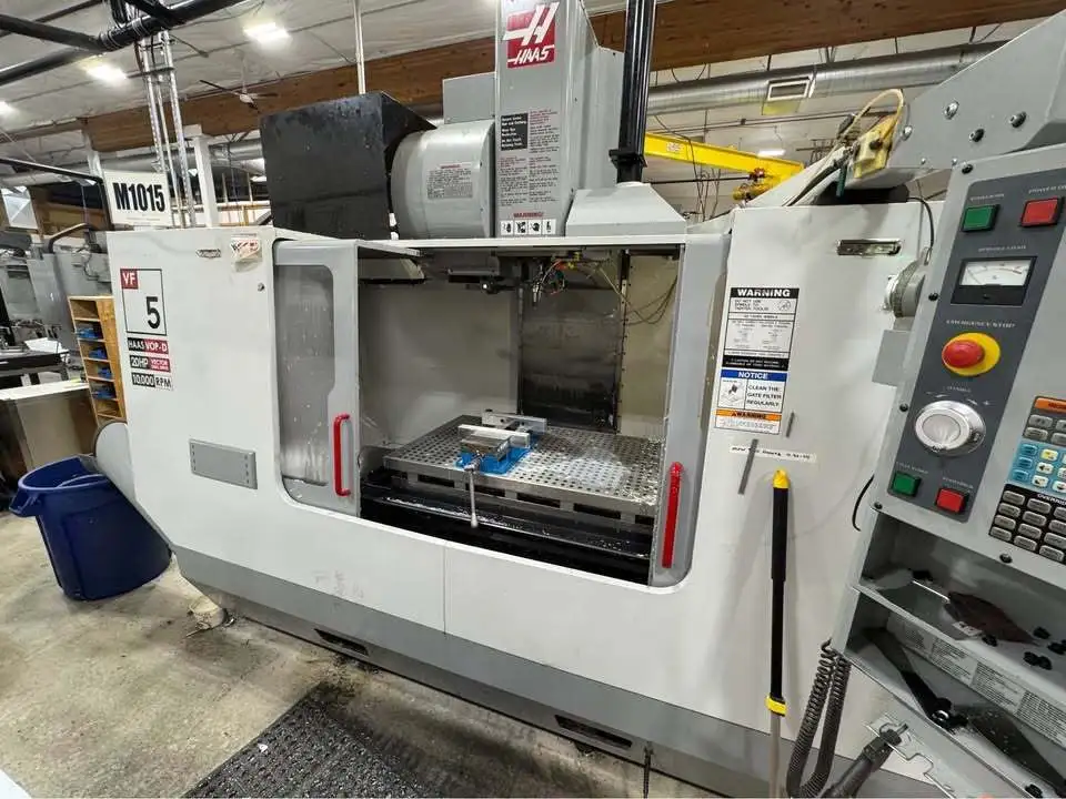 Used 2004 HAAS VF5/40 VERTICAL MACH CENTER Machining Centers, Vertical ...