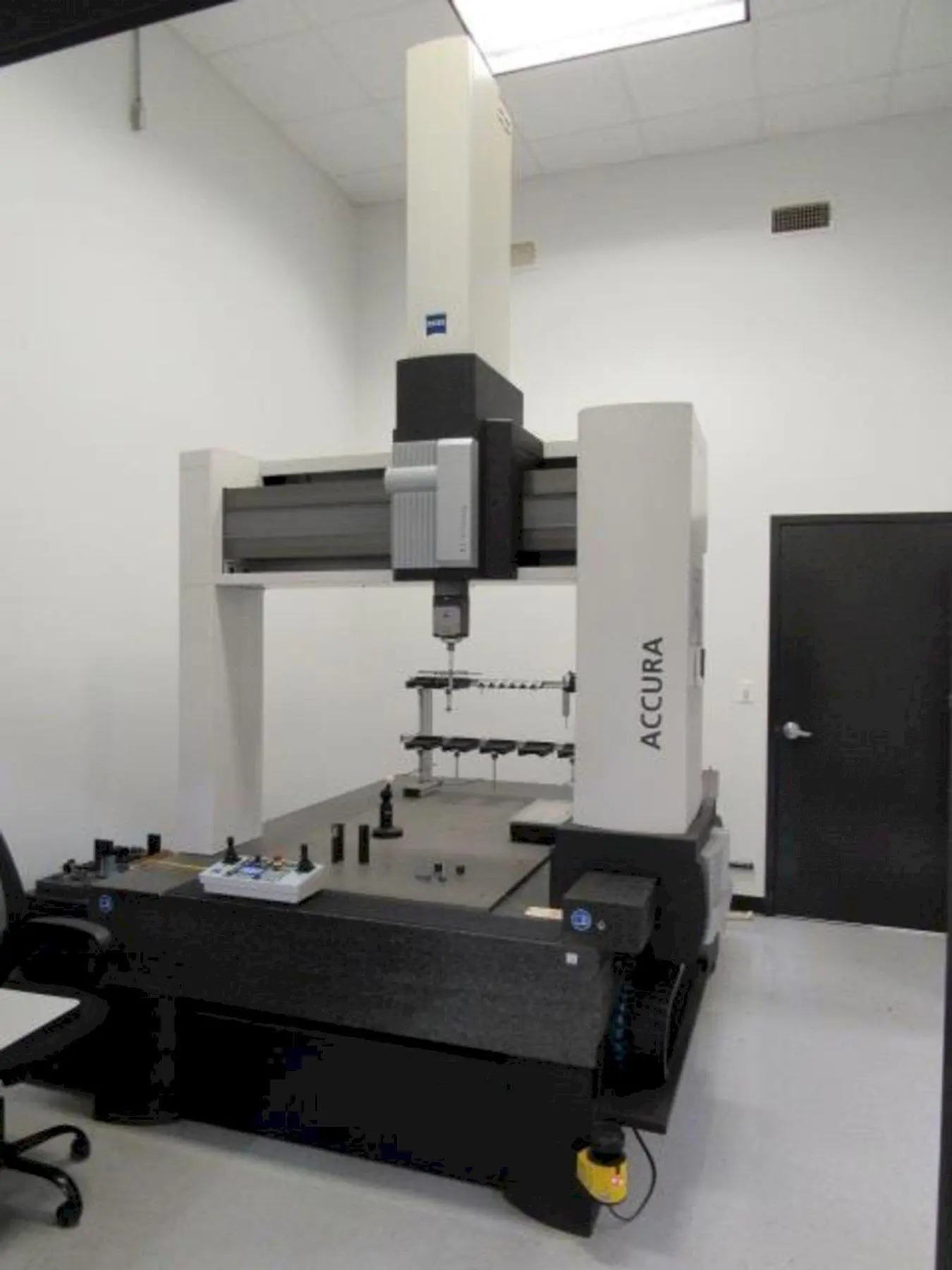 Used 2012 ZEISS ACCURA II RDS 9/16/8 Coordinate Measuring Machines ...