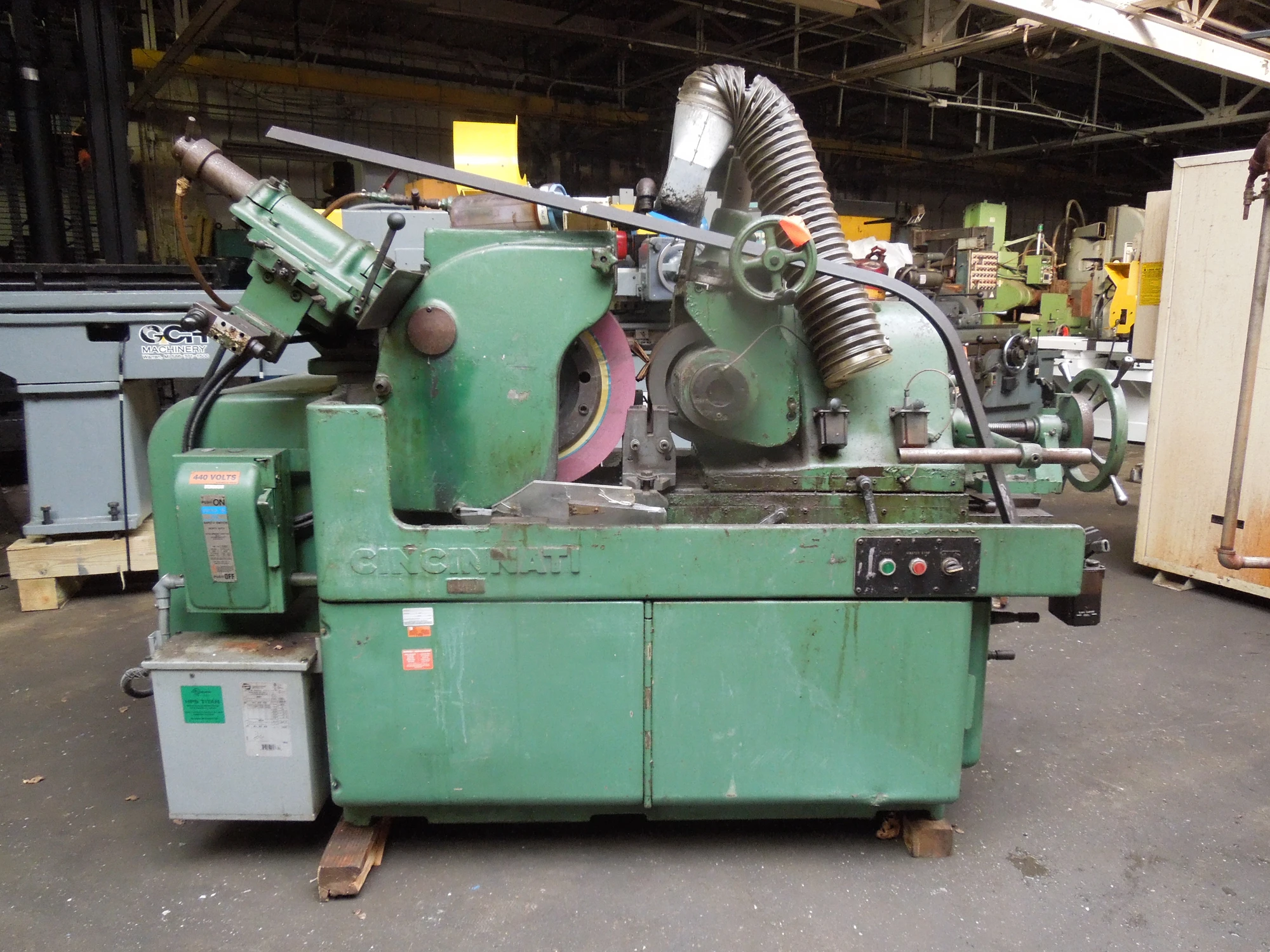 Used CINCINNATI #2 OM GRINDERS, CENTERLESS 8655 | GCH Machinery