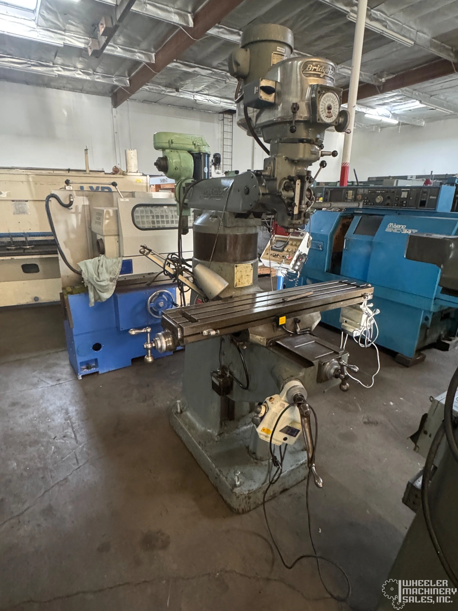 Used BRIDGEPORT 1.5 HP VARIABLE SPEED MILL MILLING MACHINES, VERTICAL ...