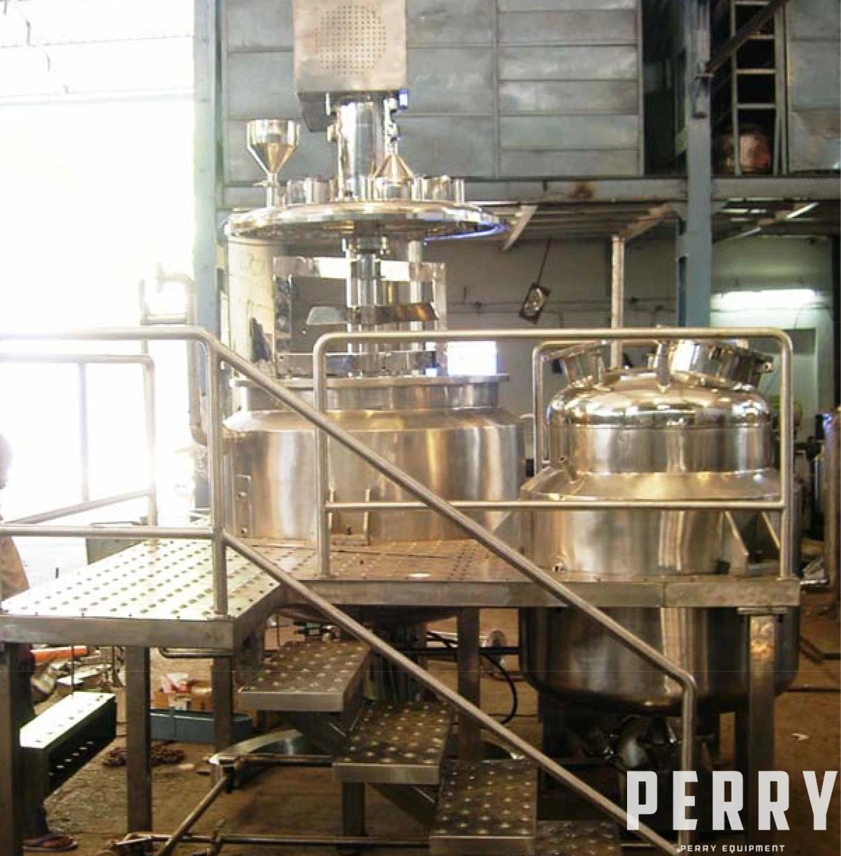 Used 600 Litre Mixer Pony - Change Can RG7045 | Perry Equipment