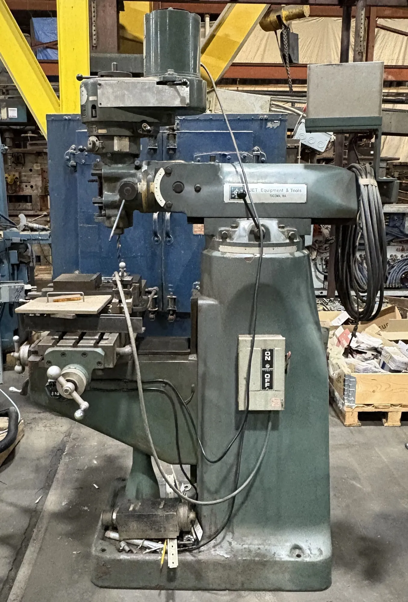 Used JET EQUIPMENT & TOOLS JVM-942F Machining Centers & Milling ...