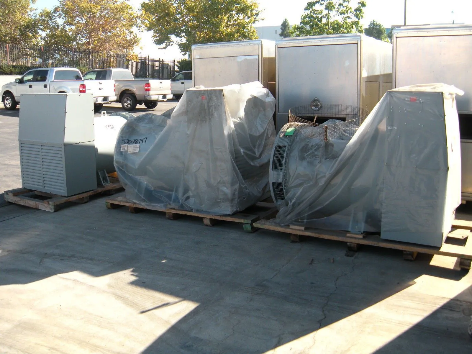 Item# A8323 - Marathon 741RSL4045 1000KW, 480V Generator Ends (3 ...