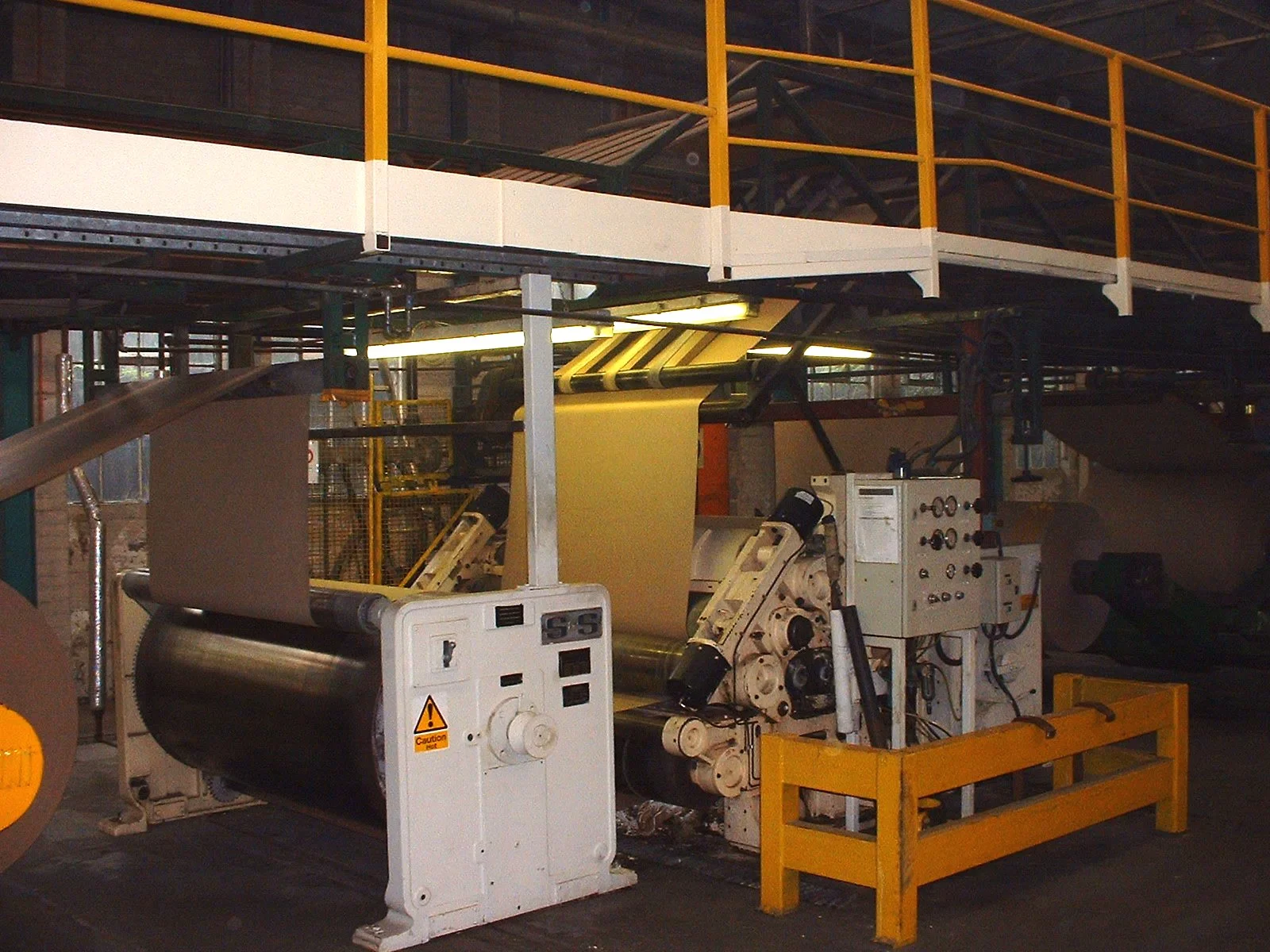 Used JER YEN / LANGSTON / LONG RIVE Corrugating Line, Complete ...