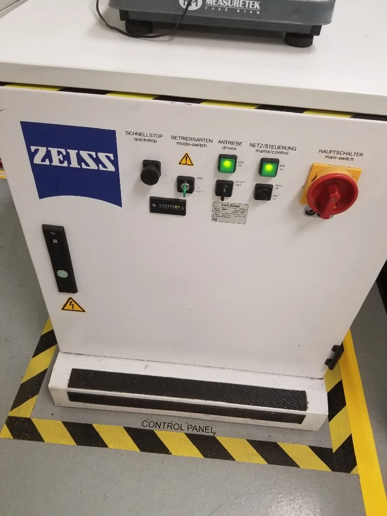 Used 2004 ZEISS Coordinate Measuring Machines 32896 | Machnet