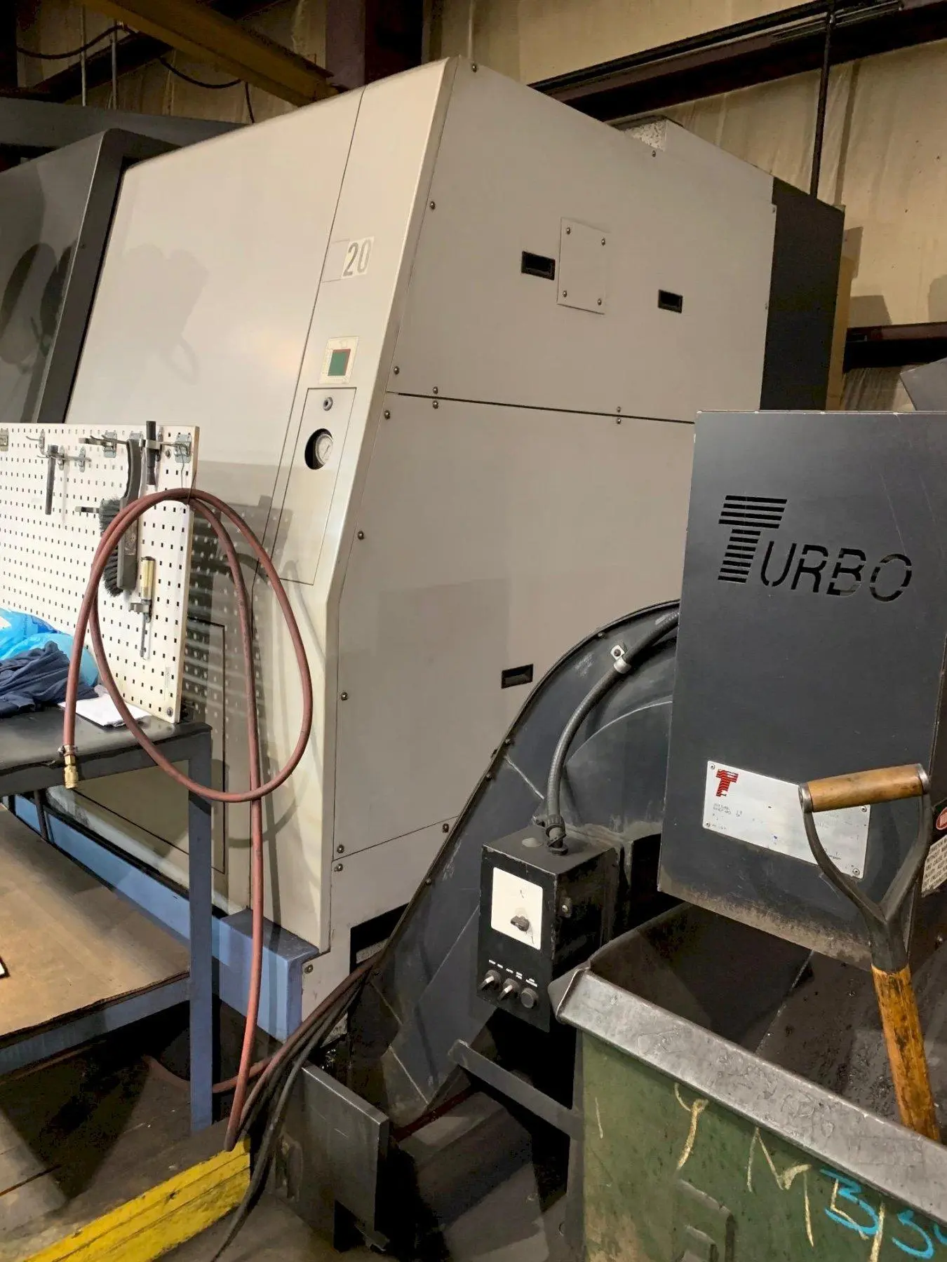 Used 2007 DOOSAN PUMA 700C Lathes, CNC 33123 | Machnet