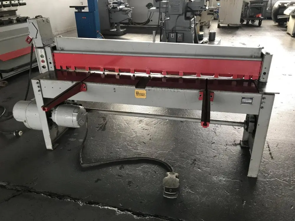 Used 1968 FAMCO 1472 Shears, Power Squaring (Ga) 10499 | Westbrook ...