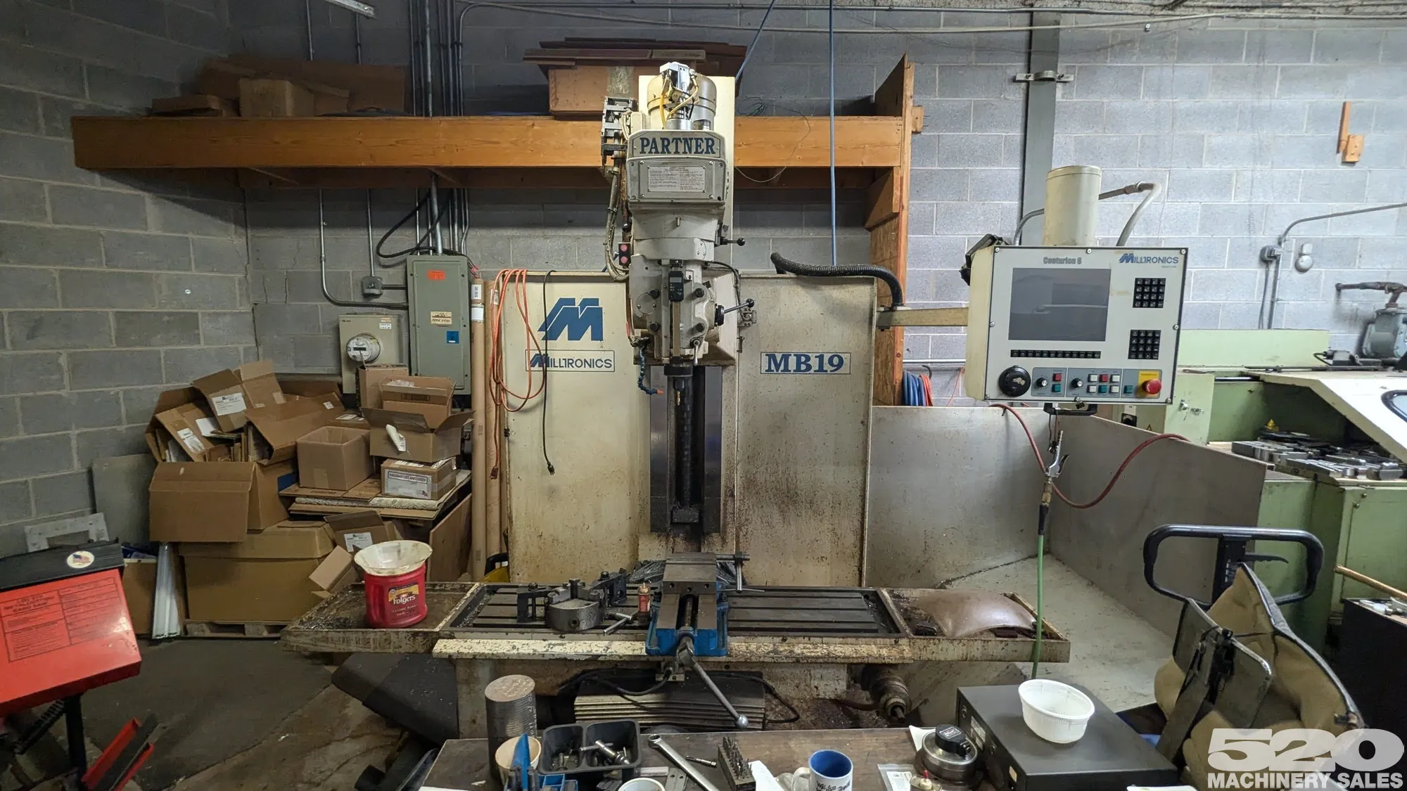 Used 1999 MILLTRONICS MB19 Vertical Mills 23032 | 520 Machinery Sales LLC