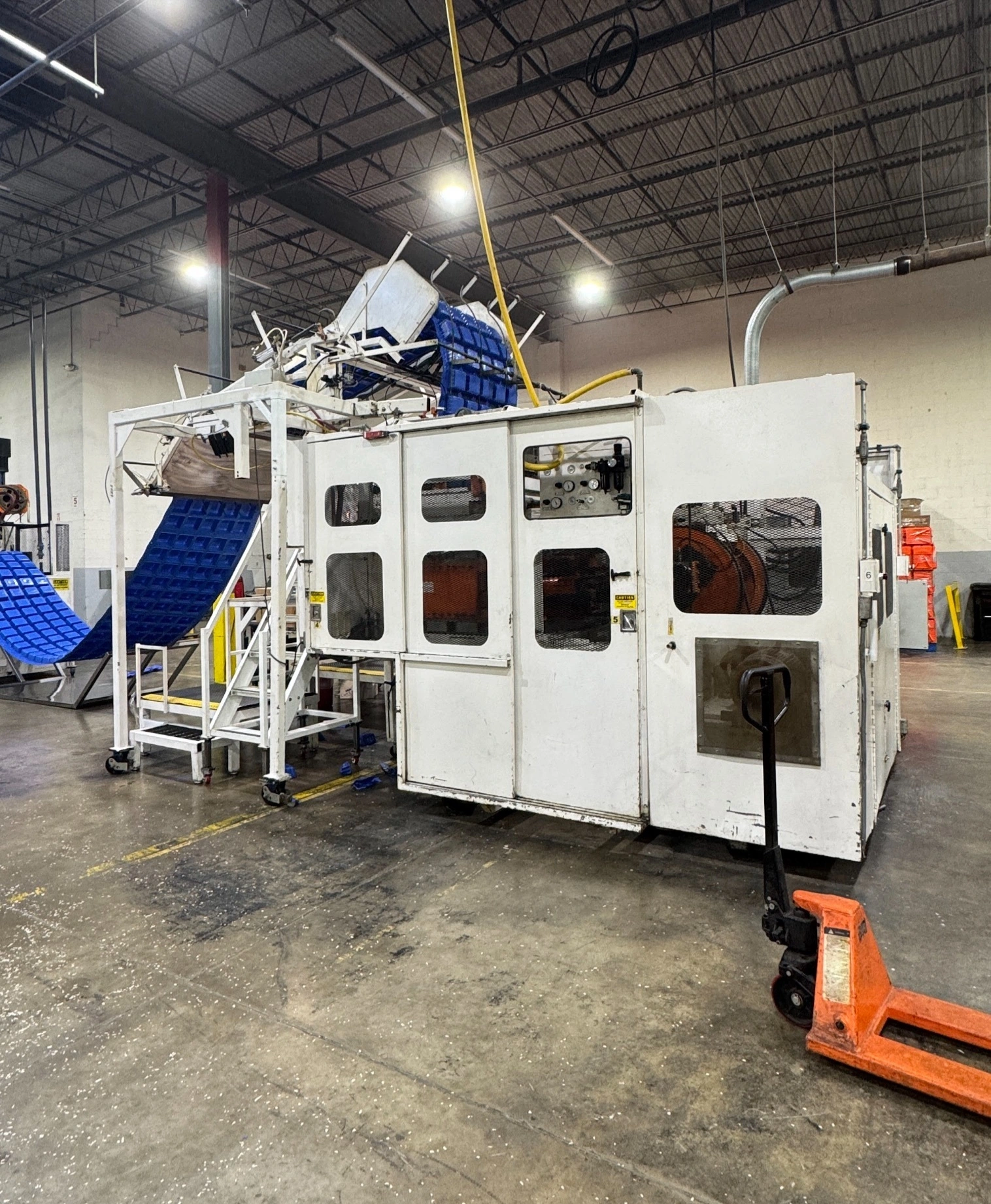 Used 2000 LYLE INDUSTRIES 150 FM and 150 p2 Complete Thermoforming ...