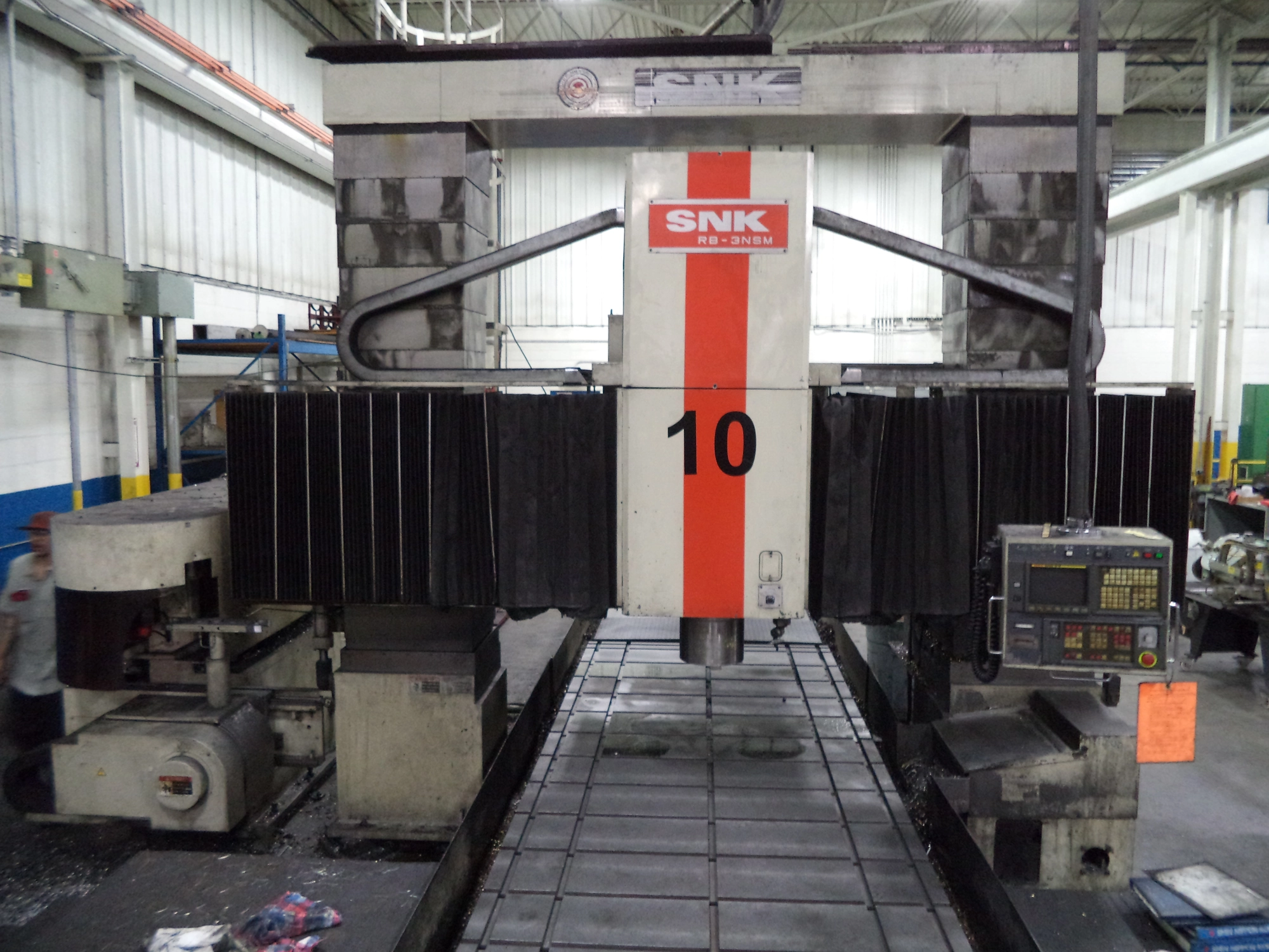Used 1999 SNK RB 3NSM Vertical Machining Centers 5537 | USED CNC WAREHOUSE