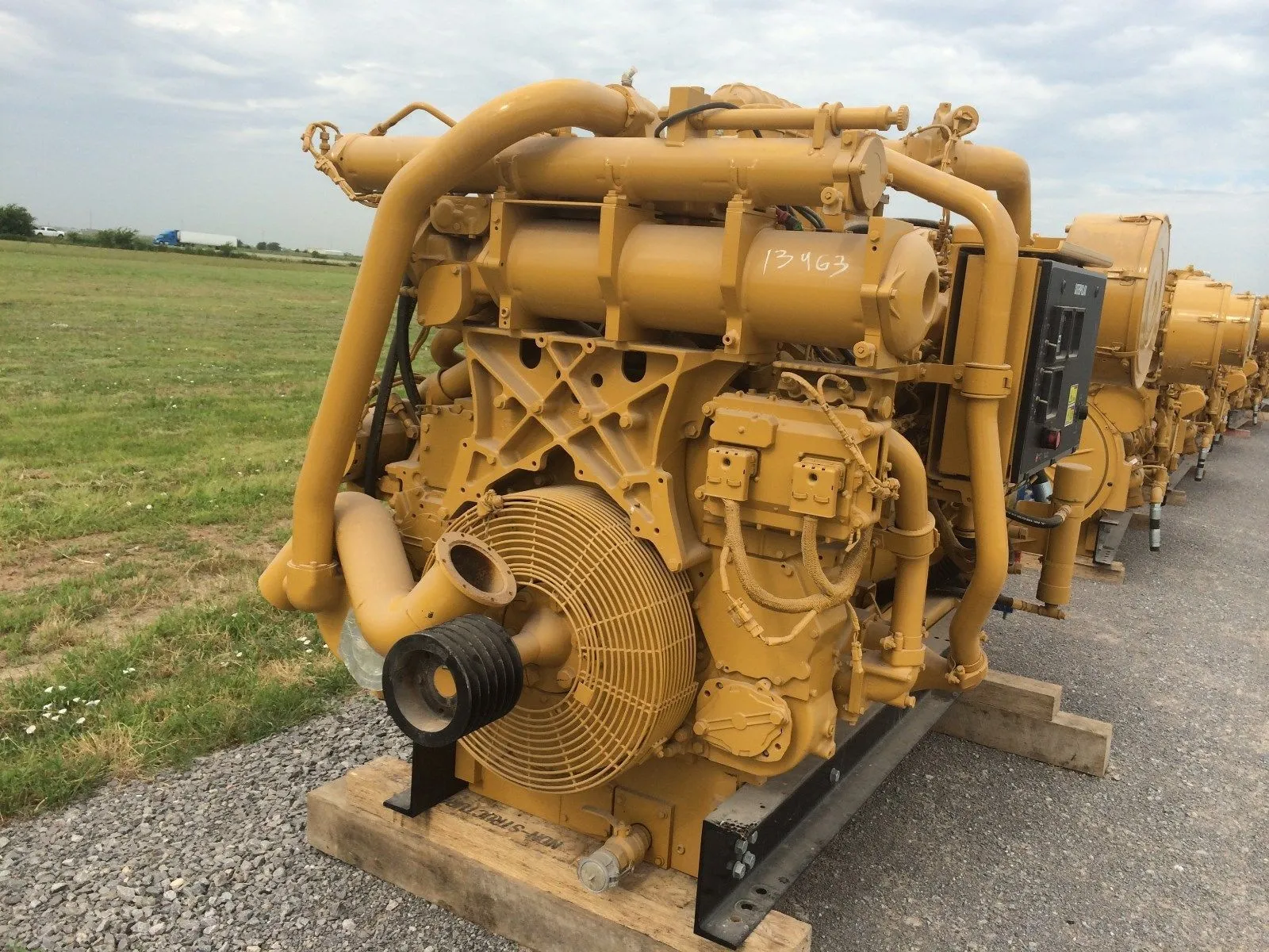 Item# E4593 - Caterpillar 3512C 1250HP, 1200RPM Industrial Power Units ...