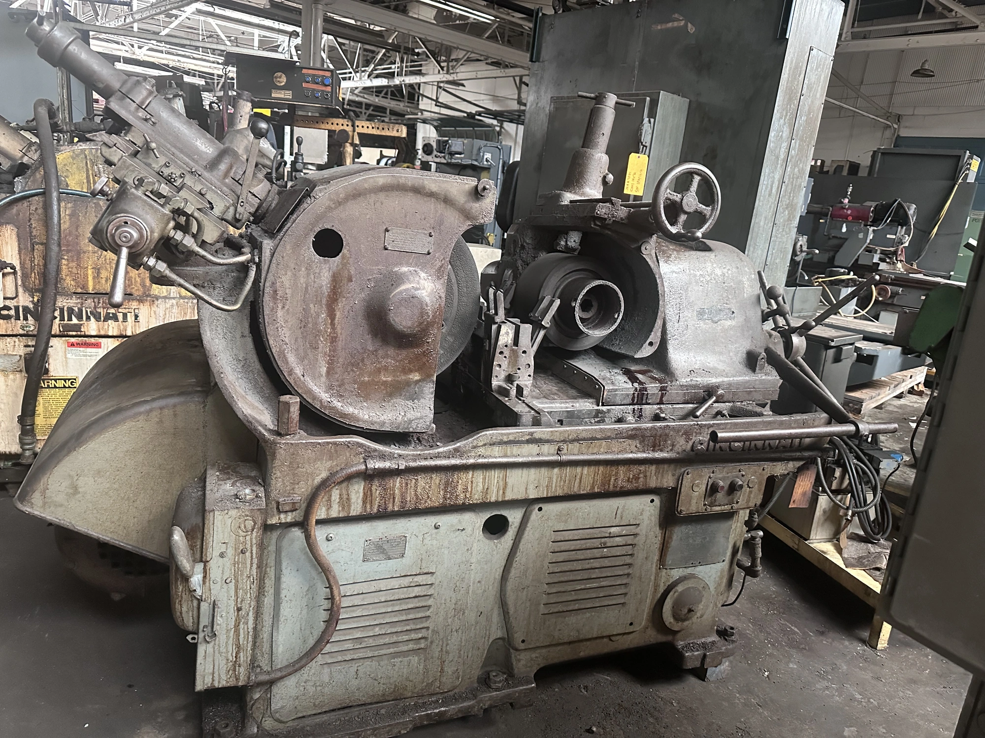 Used CINCINNATI #2 EA GRINDERS, CENTERLESS 8691 | GCH Machinery