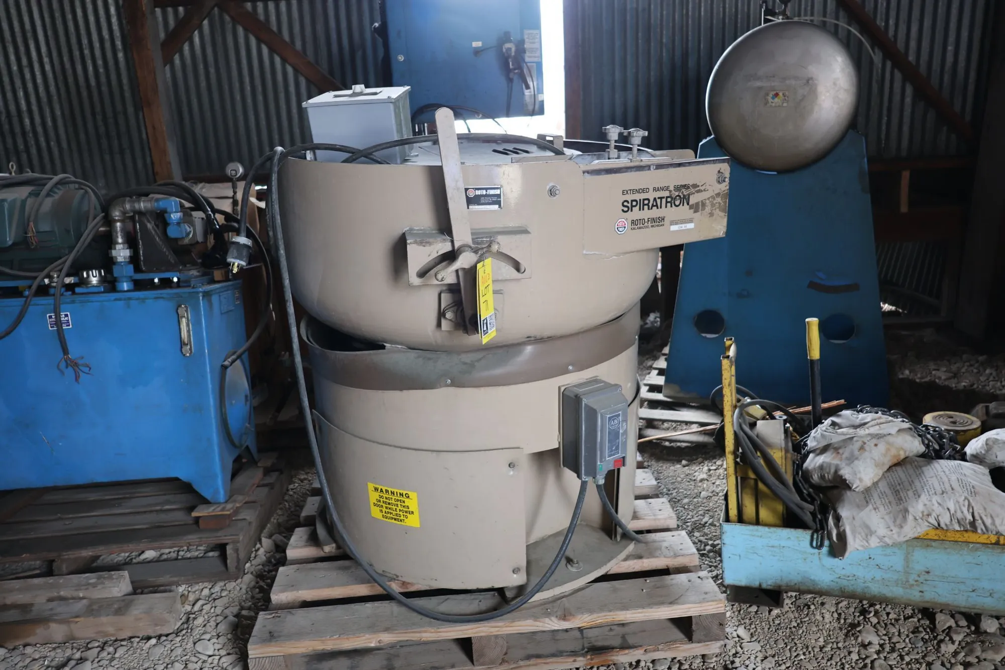 Used 1990 ROTO-FINISH ER-2030S Vibratory Machines LKC | Liberty Machine ...