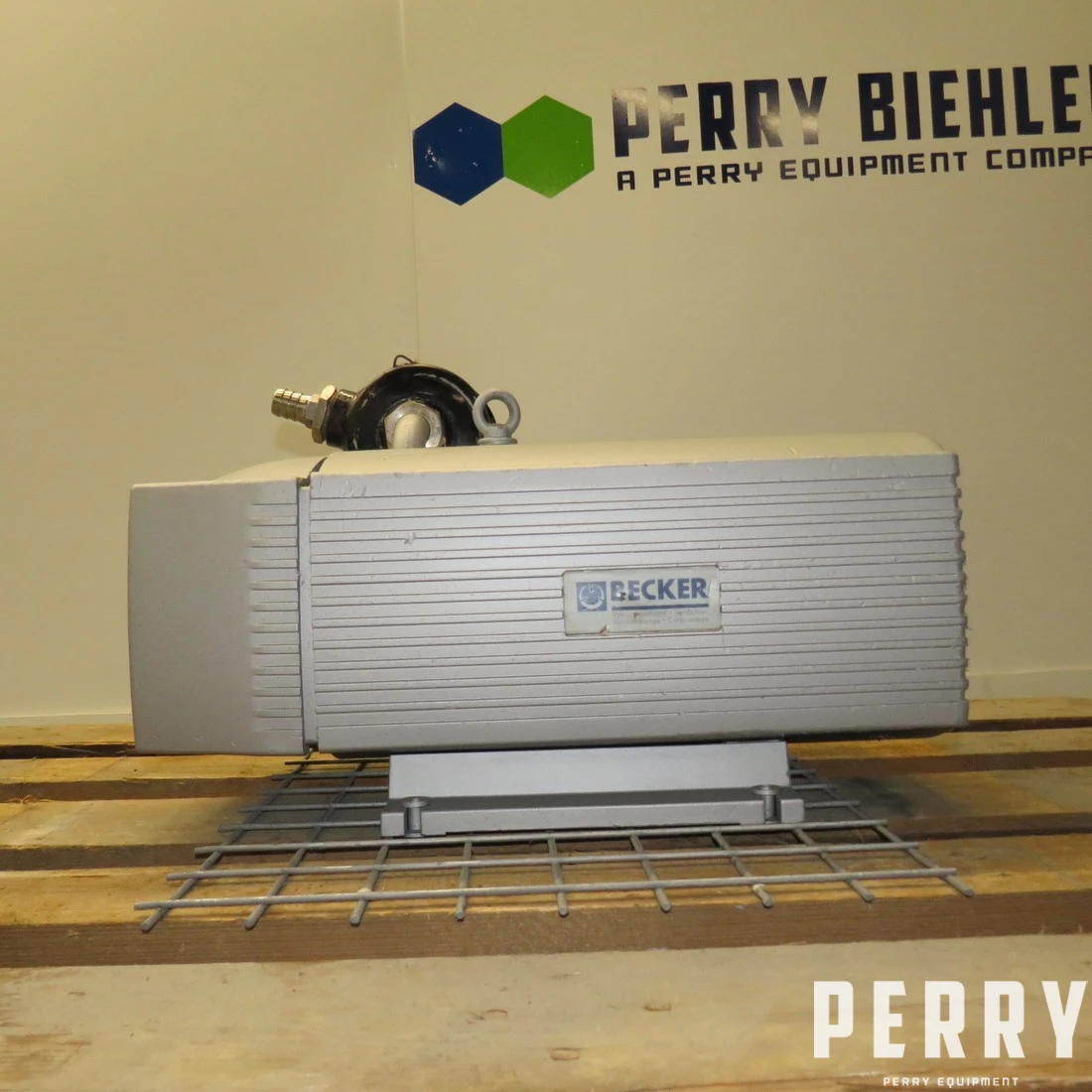 Used BECKER VT440 Pump Vacuum B0101-03 | Perry Equipment