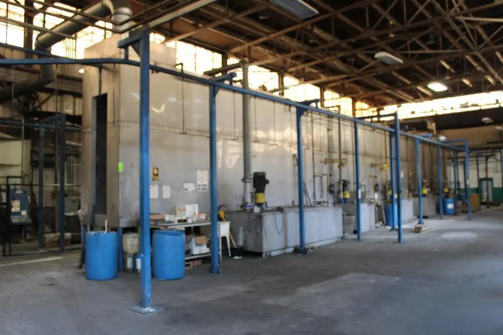 Used CUSTOM POWDER COATING LINE COATING LINES 104304 | Levy Recovery Group