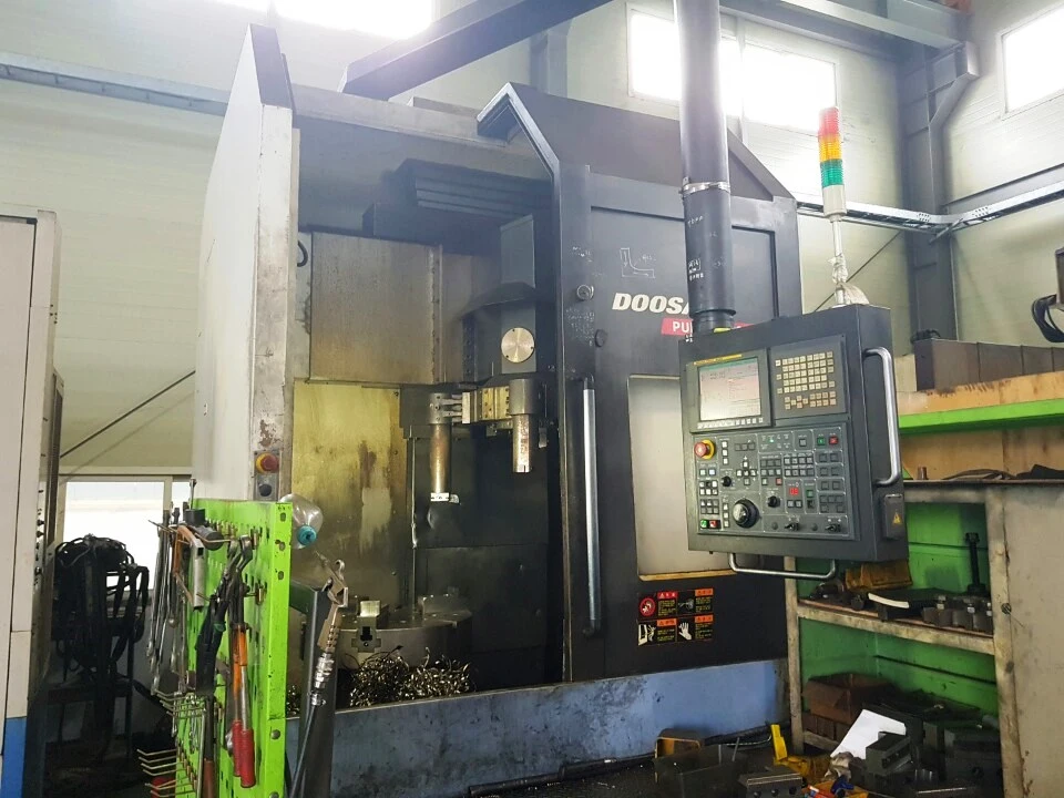 Used 2008 DOOSAN VT900 R Boring Mills Vertical CNC 7439 | USED CNC ...