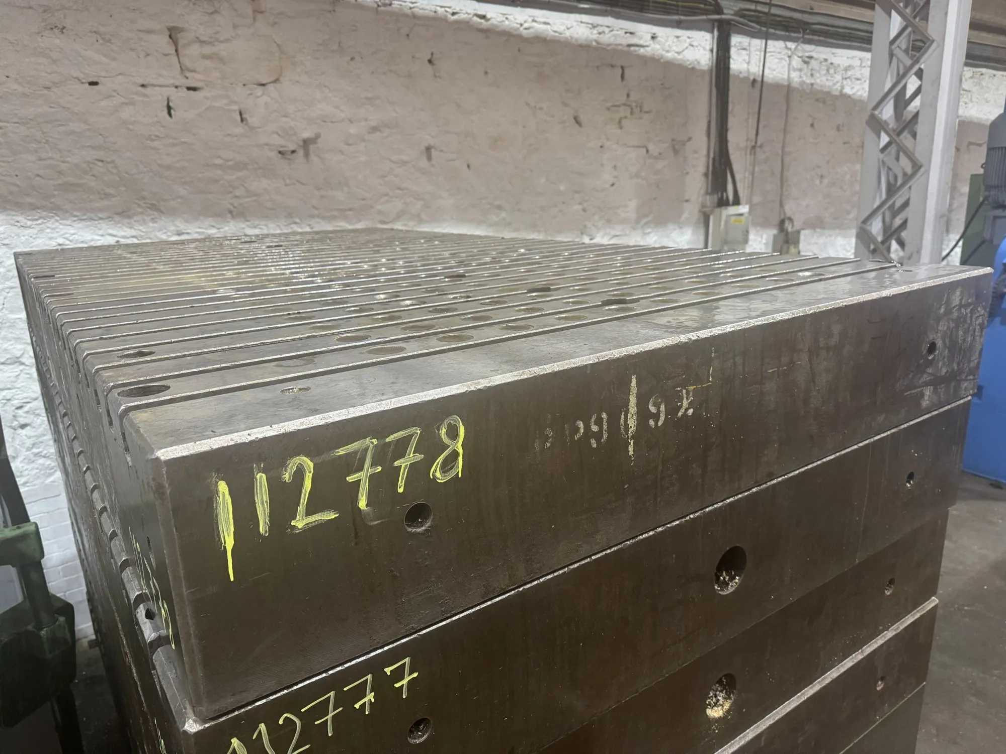 Used Tee Slotted Bed Plate Bed Plate Surface Tables & Bed Plates 112778 ...