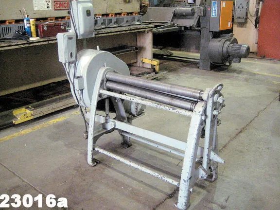 Used LOWN B300 Plate Bending and Slip Roll 23016 | Kempler Machinery