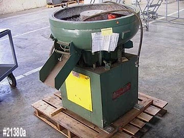 Used ULTRAMATIC VB35 Vibratory Finishers 21380 | Kempler Machinery
