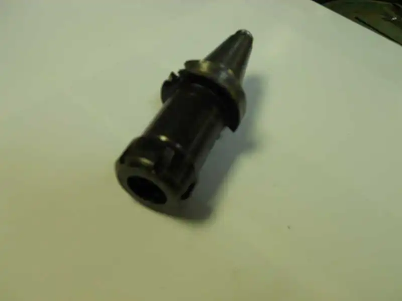 Used PARLEC C40-32ER4 TOOL HOLDERS, 40-TAPER 3172 | Turner's Machinery