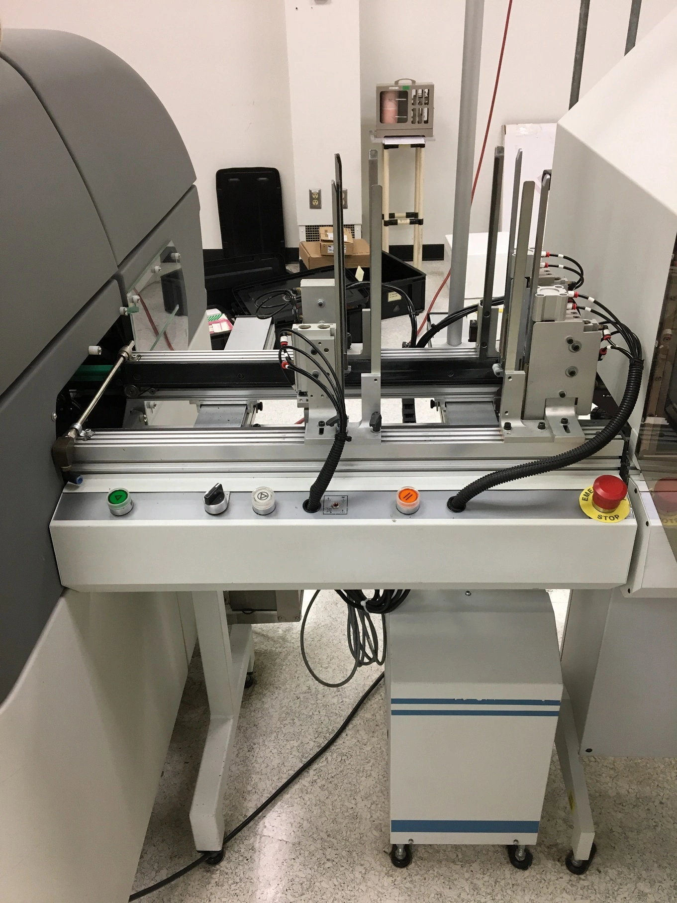 Used UNIVERSAL 5362I BOARD STACKER Miscellaneous 605 | Tekmart ...