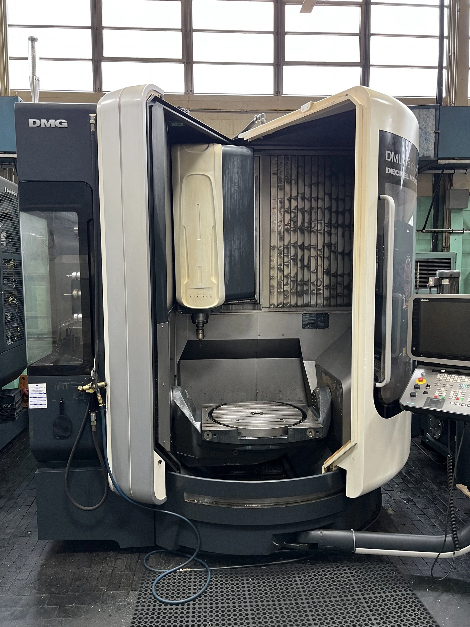 Used 2012 DMG MORI DMU 65 MONOBLOCK CNC 5 Axis Machines 8991 | USED CNC ...