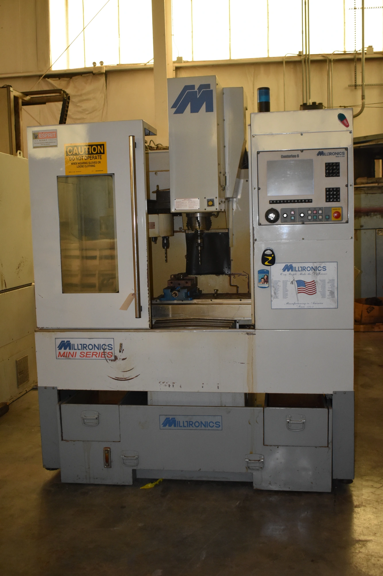 Used 2008 MILLTRONICS RW12 Vertical Machining Centers 30010 | Mohawk ...