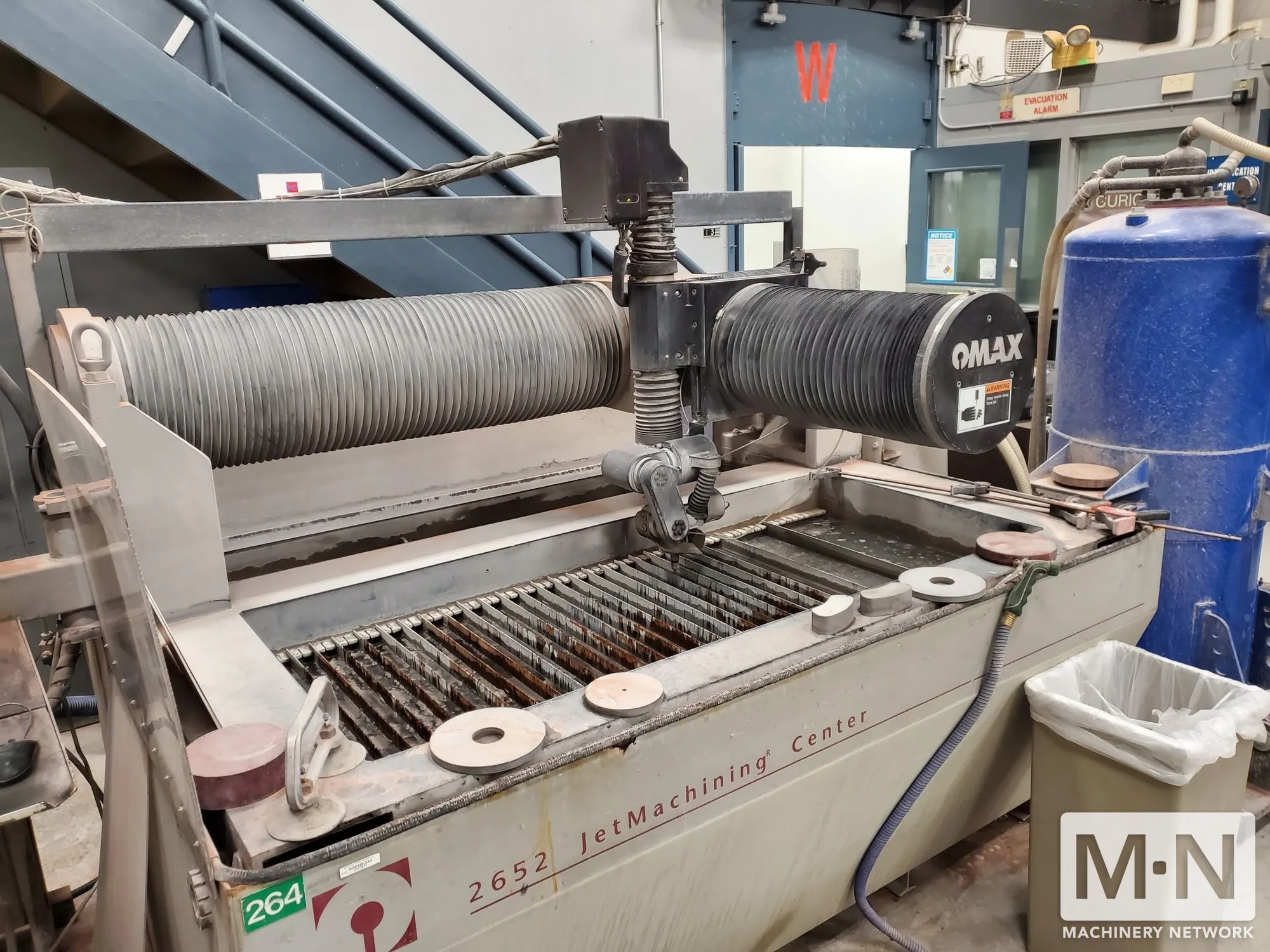 2002 OMAX 2652 WATERJET W/TILT-A-JET | Machinery Network