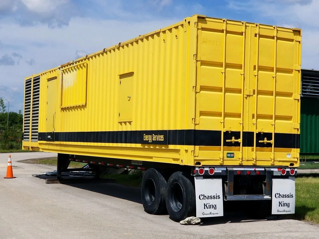 Mitsubishi S16R-Y2PTAW-1 - 1600kW Mobile Power Generator Set | Power ...