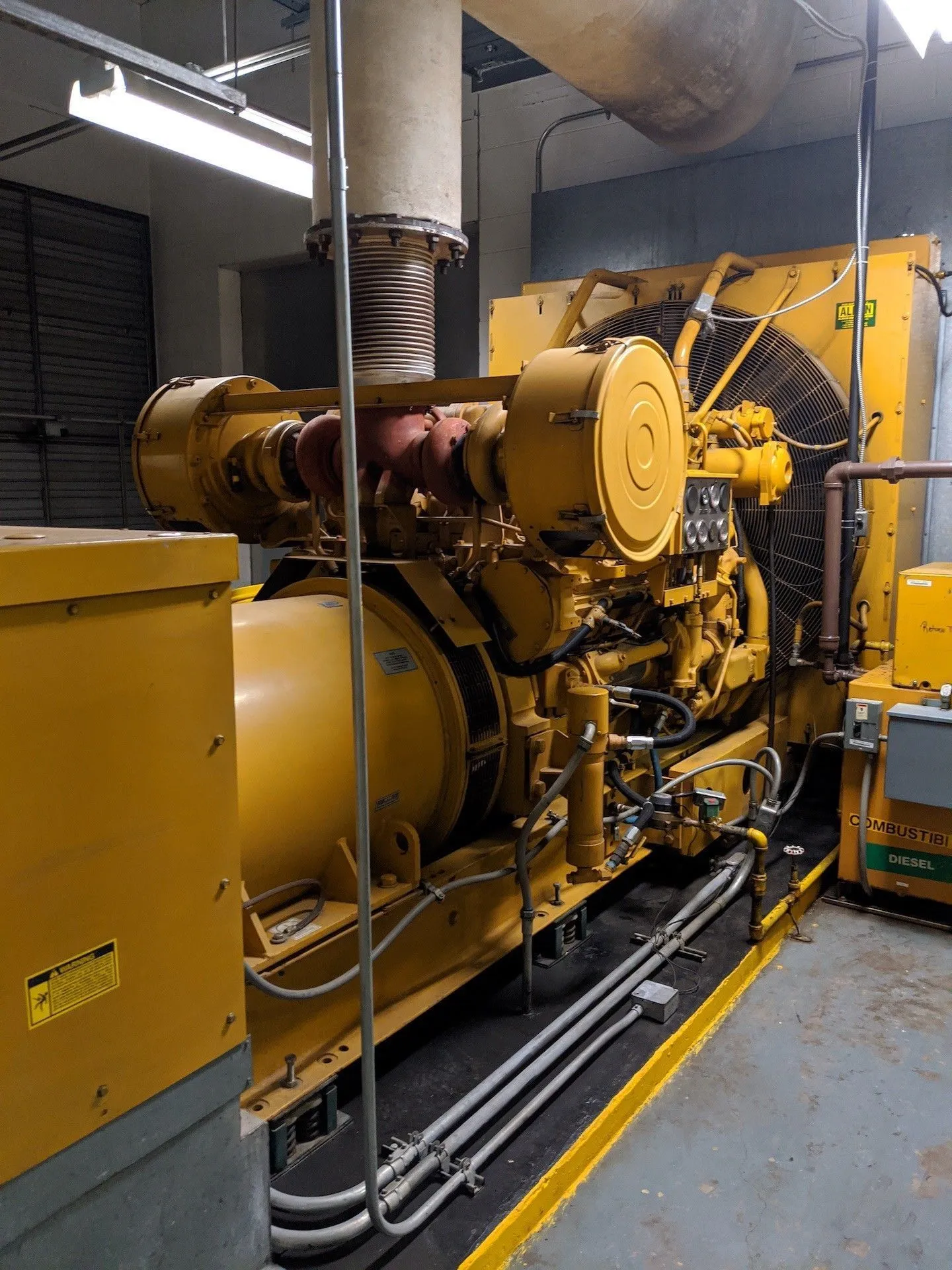 Caterpillar 3508 - 900KW Diesel Generator Set | Power Generation ...
