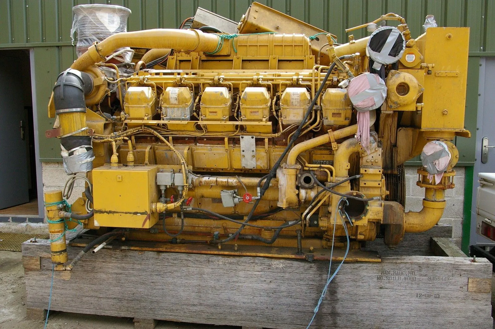 Item# E4227 - Caterpillar 3512B Marine 1250HP, 1600RPM Diesel Engine ...