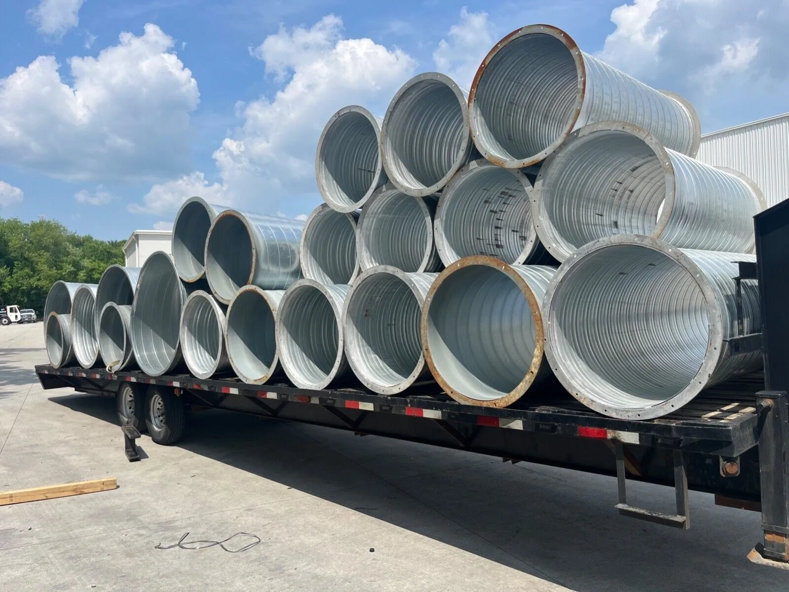 Used HVAC Ducting & Duct Hoses | MAVERICK UNLIMITED INC.