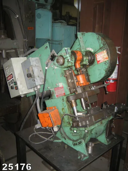 Used BENCHMASTER 152-E OBI Punch Press 25176 | Kempler Industries