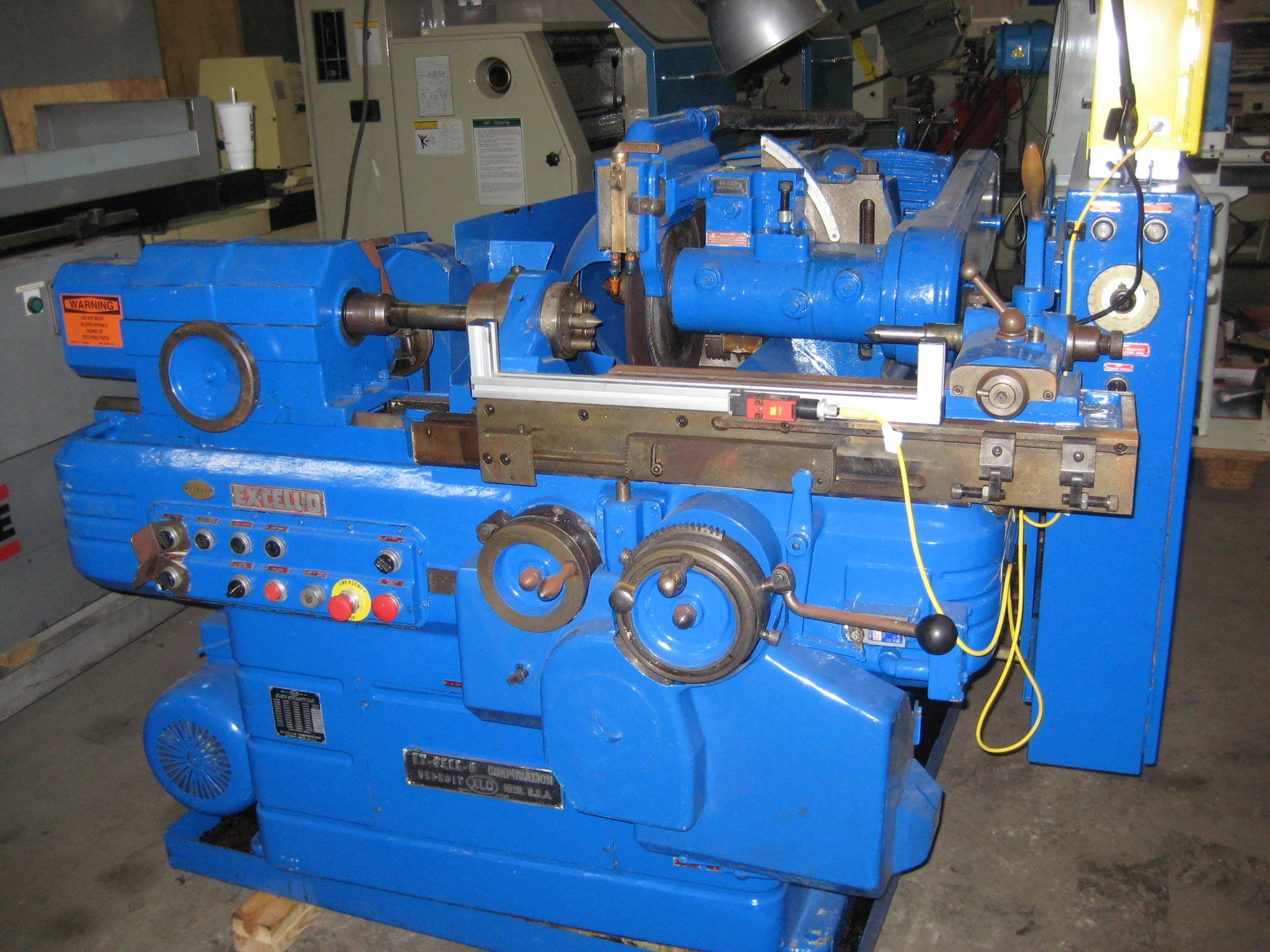 Used EXCELLO 33 Grinders, Thread 3360 | Cleveland Machinery Sales, Inc.
