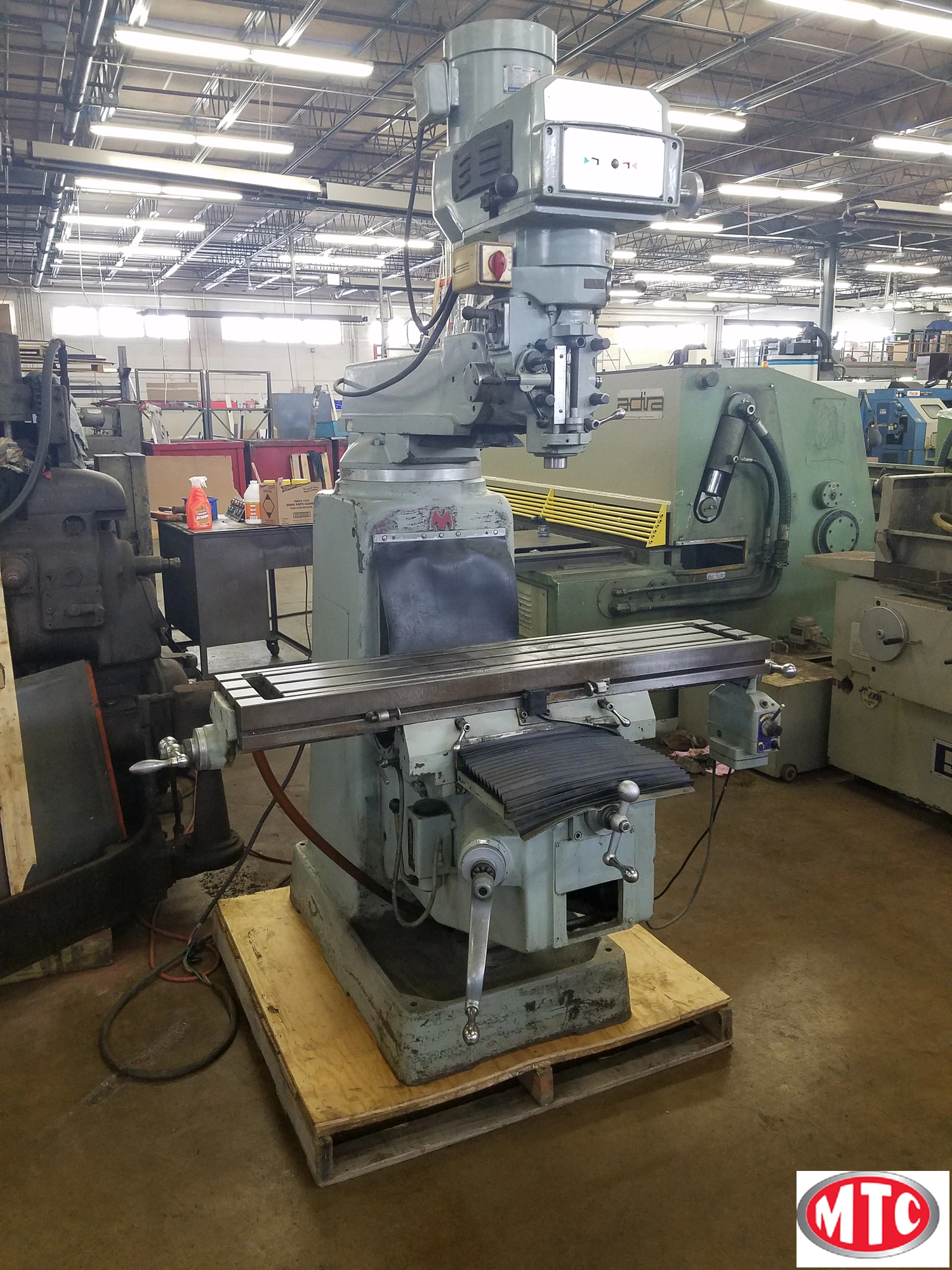 Used 1999 KBC 3CVS Vertical Milling Machine 3569 | Myers Technology Co ...