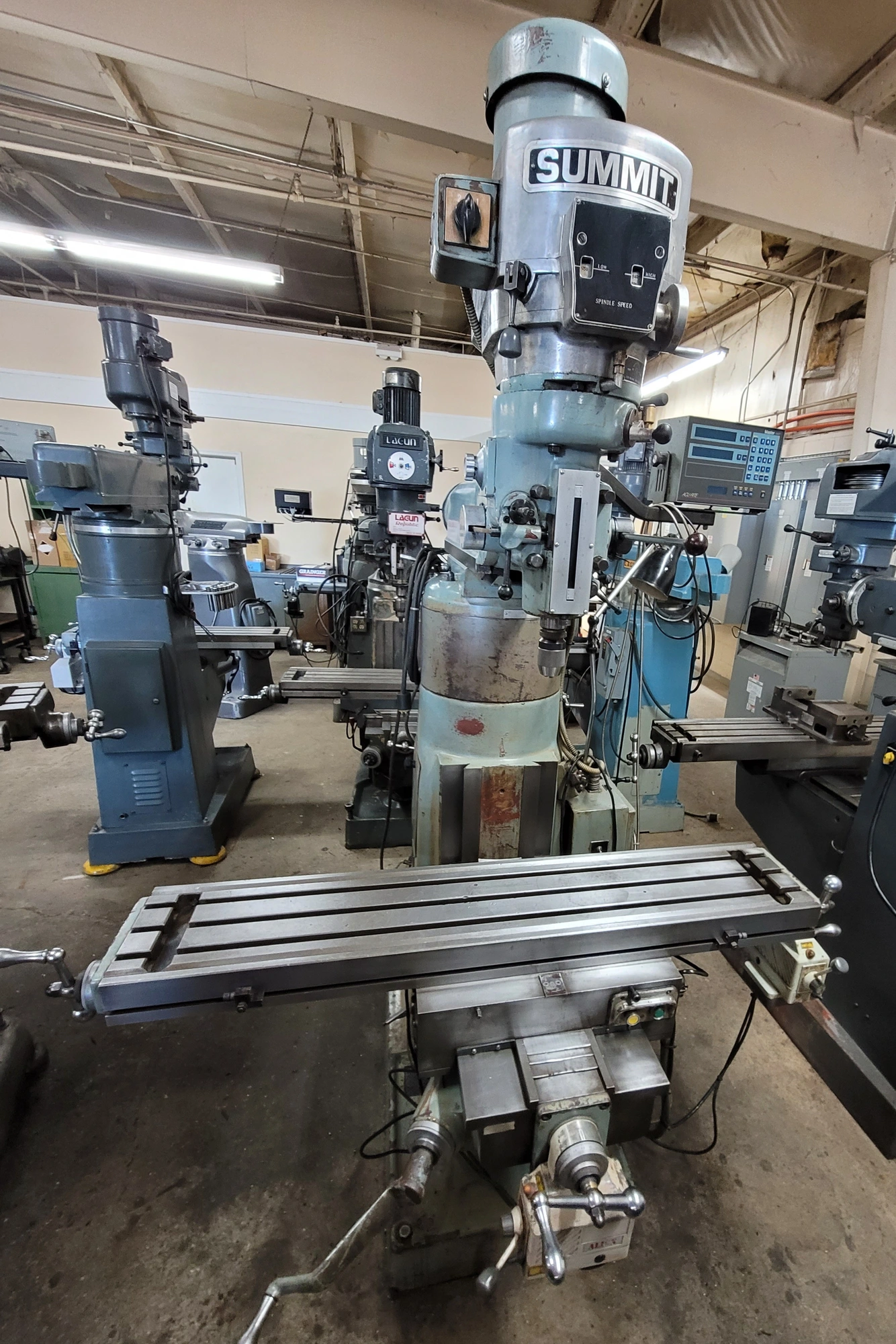 Used 1994 SUMMIT VS 350 Mills, Vertical 1517 | Machinery Central