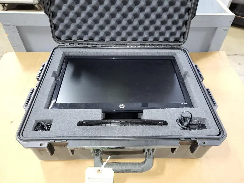 Used Hewlett Packard 2011X MONITOR 104083 | Levy Recovery Group