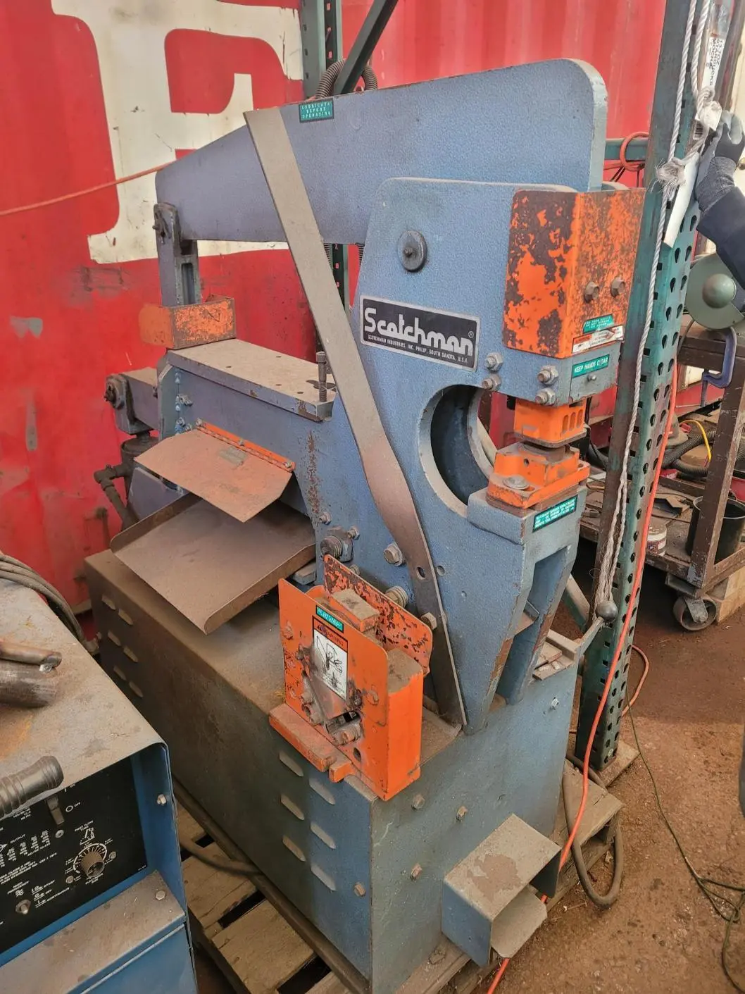 Used 1999 SCOTCHMAN 4014-CM Ironworkers 2514 | MD Equipment Services LLC