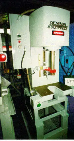 Used DENISON MULTIPRESS RO23MC C Frame and Gap Frame Press 17729 ...