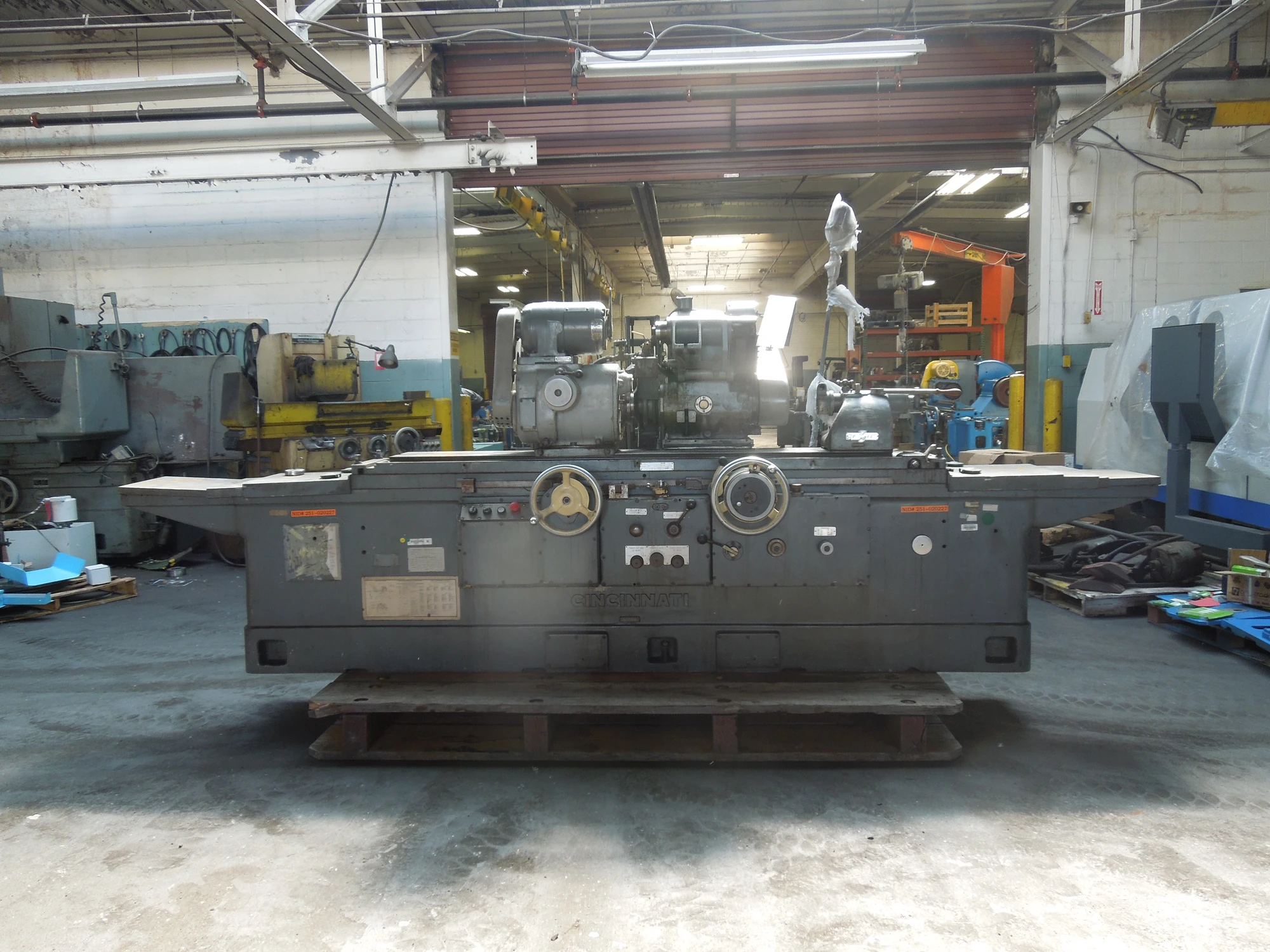 Used 1961 CINCINNATI 14 X 48 GRINDERS, CYLINDRICAL – UNIVERSAL 8303 ...