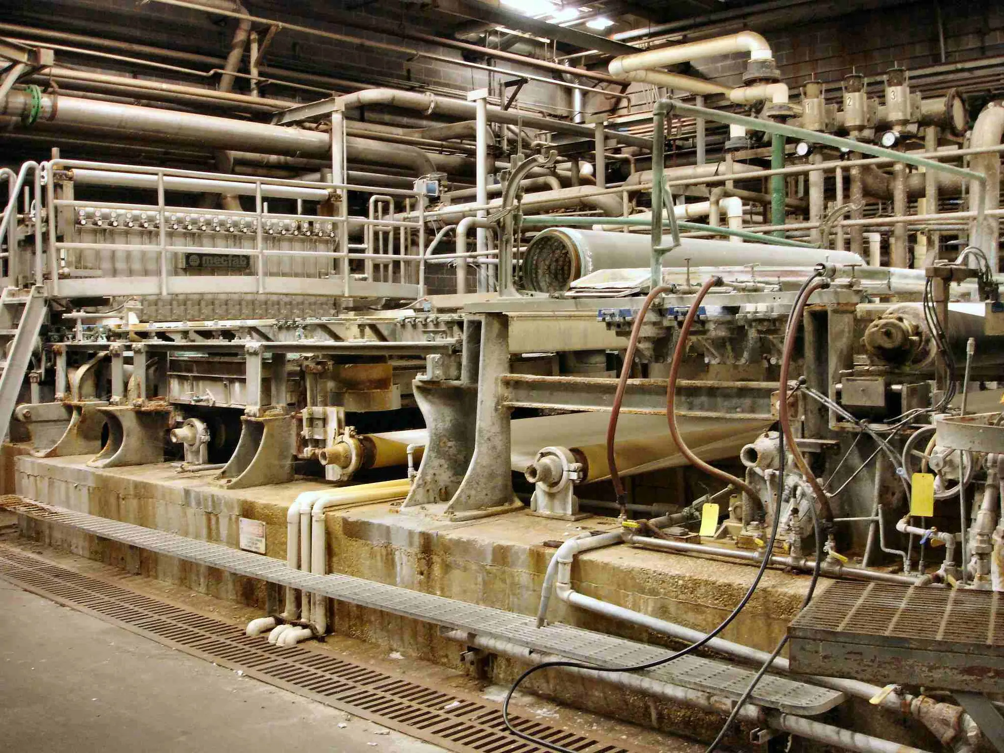 Used MECFAB Paper & Converting Equipment, Paper Machines PMA-106 ...