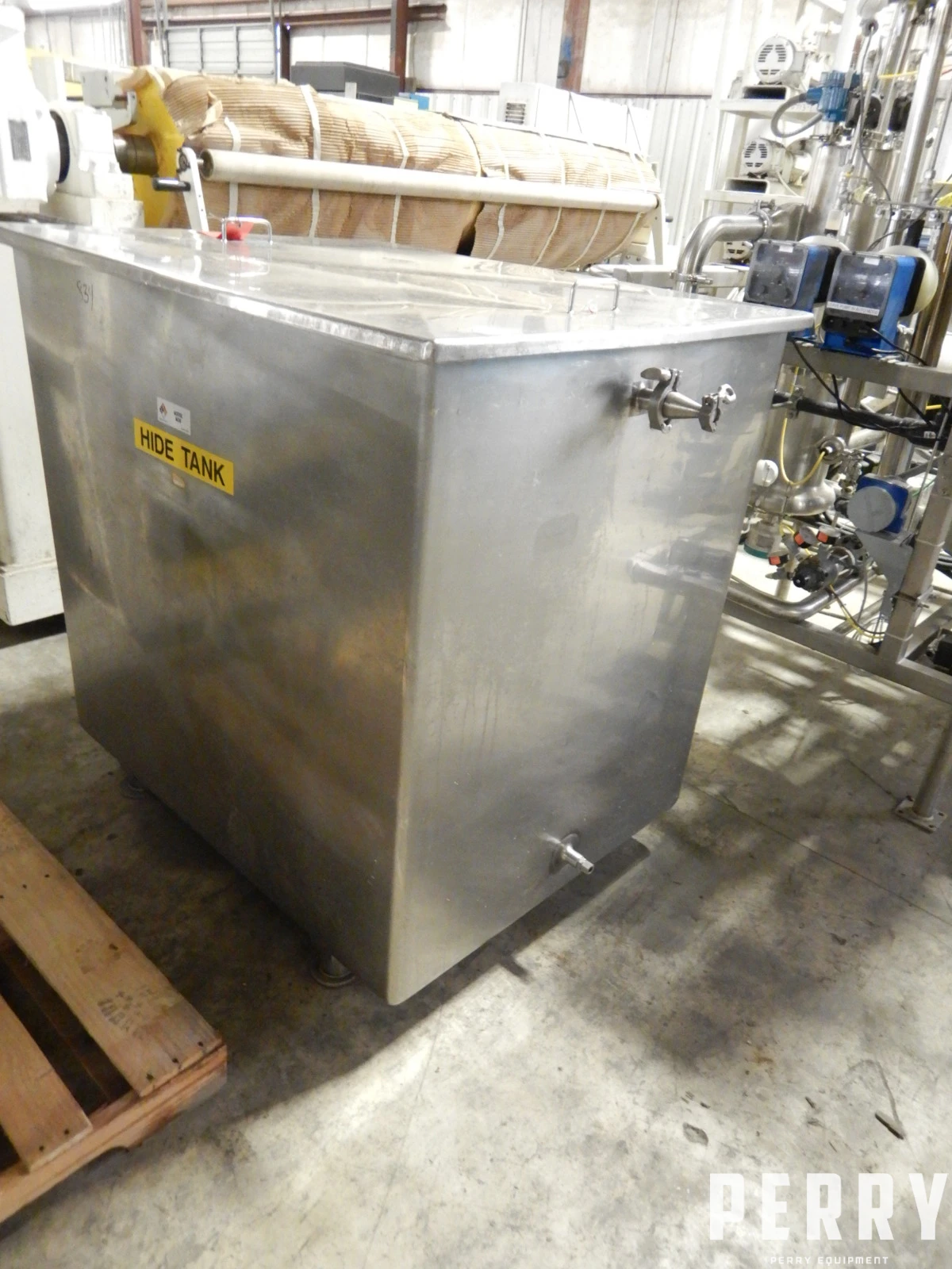 Used Mueller Holding Tank Stainless Steel Tanks 834-34 | Perry Equipment