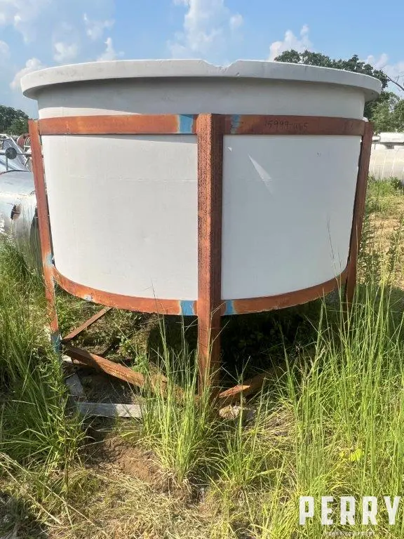 Used POLYPROPYLENE TANK 750 GALLON Misc. Tanks 15999-1065 | Perry Equipment