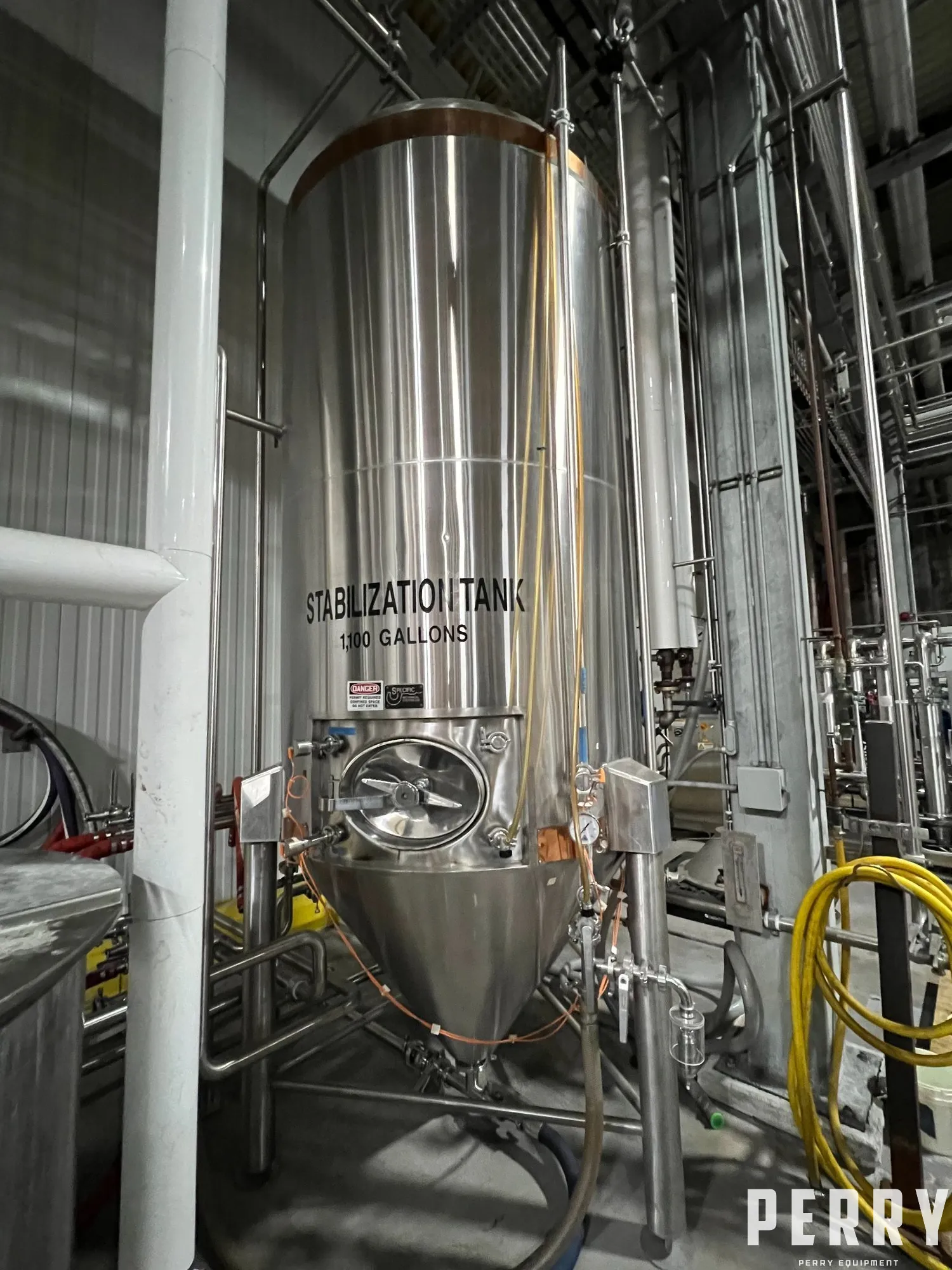 Used SPECIFIC MECHANICAL SYSTEMS 1,100 GALLON Stainless Steel Tanks ...