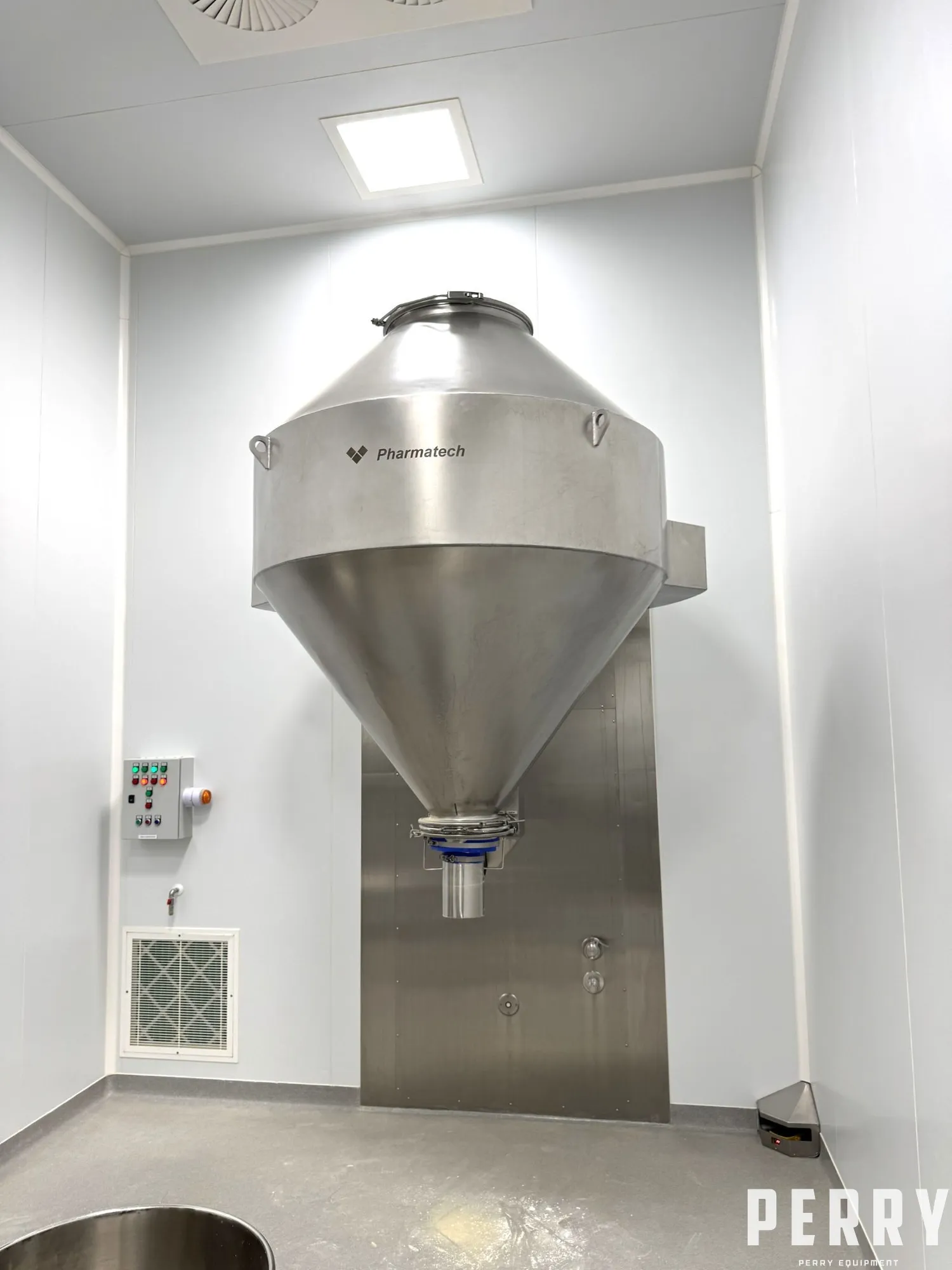 Used 2016 PharmaTech 2000 Litre Mixer Powder Tumbling VL1631-03 | Perry ...