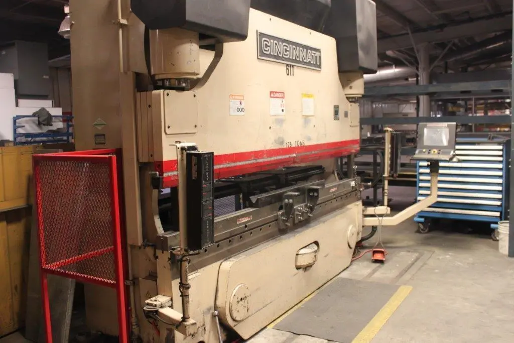 Used 2008 CINCINNATI MAXFORM 175MX10 PRESS BRAKE Press Brakes-Hydraulic ...