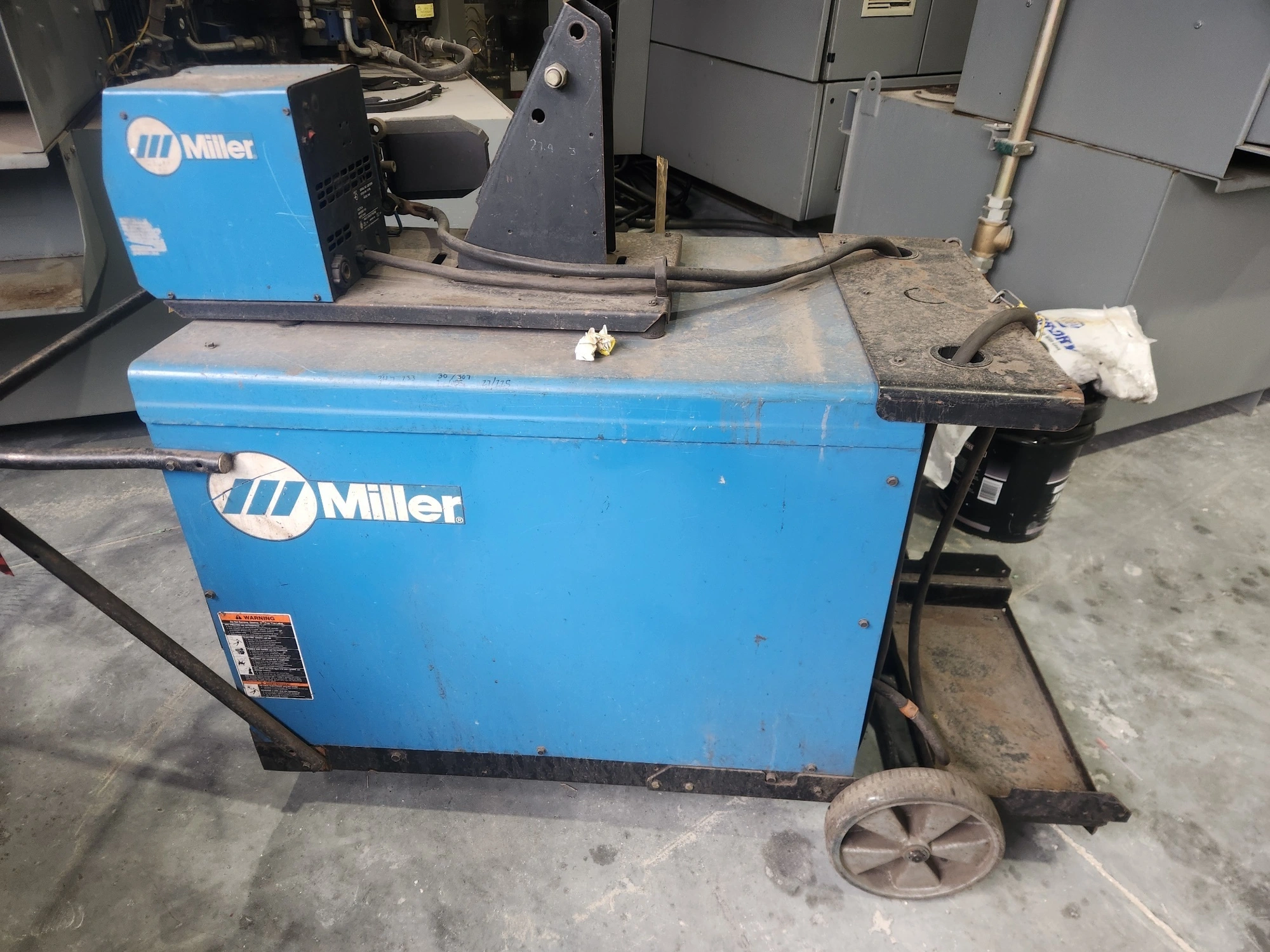 Used MILLER DELTAWELD 452 Mig Welders LNJ | Liberty Machine Works LLC