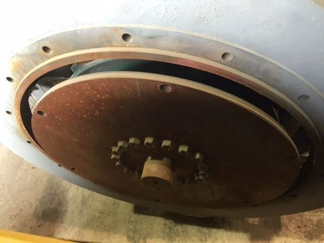 Item# A8390 - Marathon Magna One 575KW, 60Hz, 480V Generator End ...