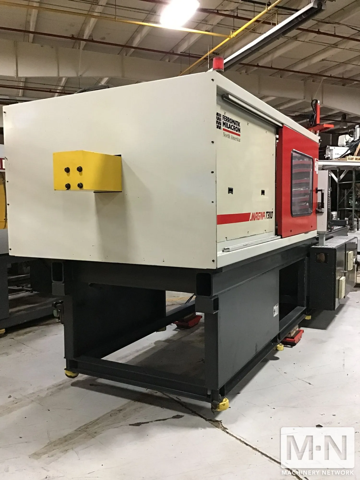 310 TON 36 OZ FERROMATIK MILACRON MODEL MT310-36 WIDE PLATEN INJECTION ...